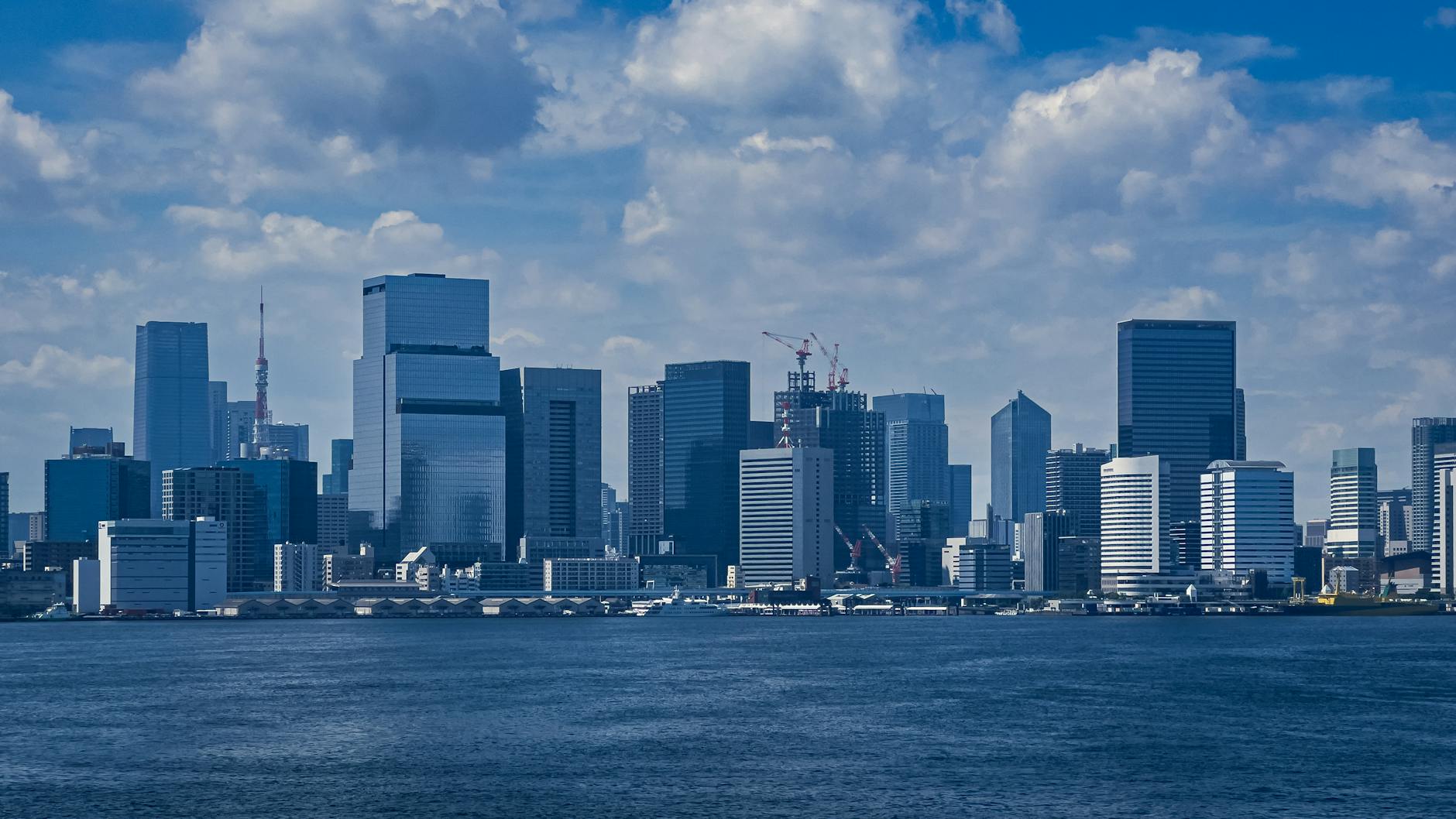 Mitsubishi Estate launches Japan private real estate fund | IBTimes JP